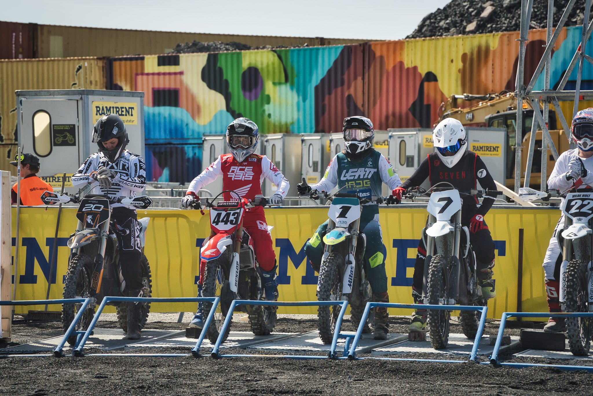 HRC sign Alex Marquez